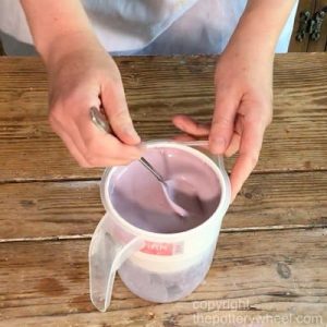 How to Make Colored Slip – 3 Easy Ways to Color Clay Slip