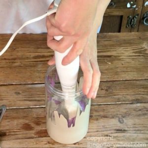 How to Make Colored Slip – 3 Easy Ways to Color Clay Slip