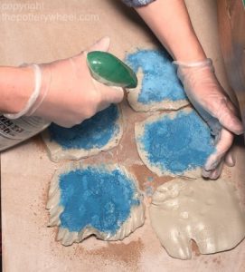 How to Make Colored Clay – 3 Easy Methods with Images
