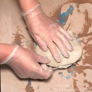 How to Make Colored Clay – 3 Easy Methods with Images