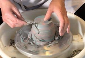 How to Make Pottery at Home – A Beginners Guide
