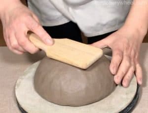 How to Make a Pinch Pot – 3 Ways to Make Pinch Pots