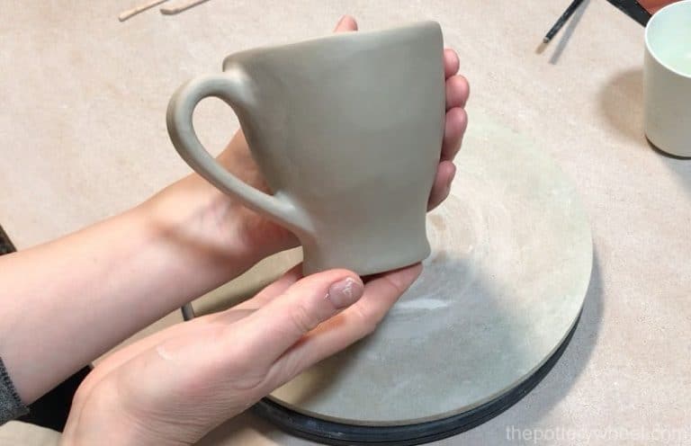 Pinch Pot Mug – 2 Ways to Make a Mug Without a Wheel