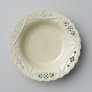 What Is Creamware Pottery? – Its Origins, History, and Uses