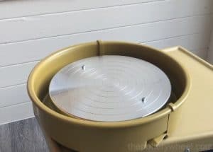 Pottery Wheel for Beginners – 14 Tips on Buying a Wheel