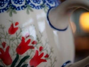 How to Identify Polish Pottery - 3 Key Features