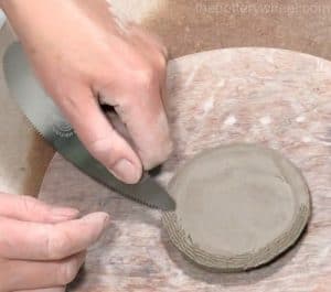 Hand Building Pottery - 4 Easy Techniques