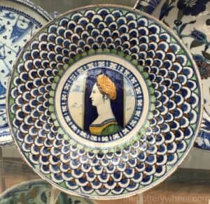 11 Ways to Identify Delft Pottery | Spotting Real Delftware