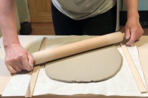 How to Keep Clay Flat – 16 Ways to Avoid Warping