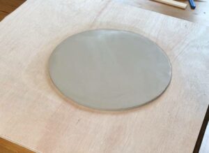 How to Keep Clay Flat – 16 Ways to Avoid Warping