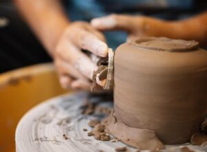 Pottery Tools Guide – An Owners Review of 18 Top Tools