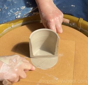 11 Tips to Get Better At Throwing on The Wheel